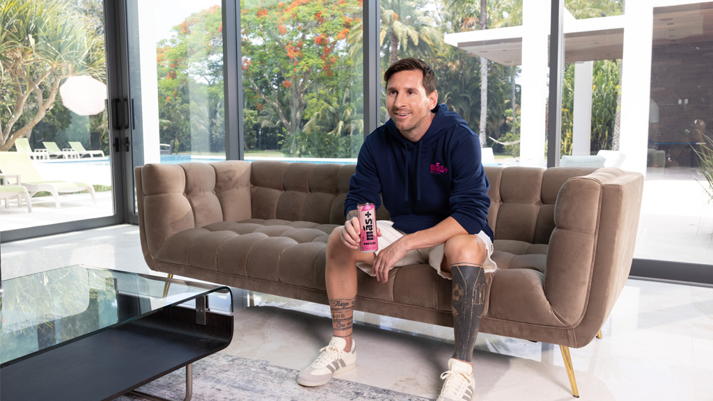 Lionel Messi Launches ‘The 1v1 World Crown’ - A Global 1v1 Football ...